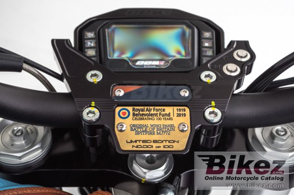CCM RAF100 gallery